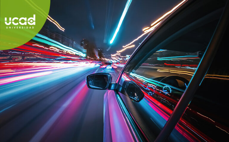 ¿Cuáles son los autos más veloces del mundo? - Voz Universidad UCAD